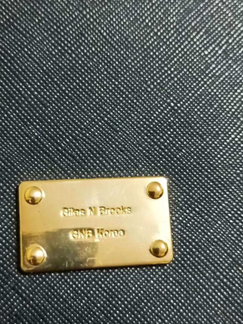 Giles N' Brooks Sling bag, Women's Fashion, Bags & Wallets, Cross-body ...