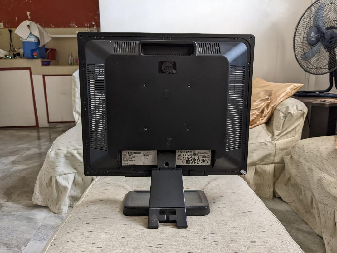 HP LE1911 19- inch 4:3 1280x1024 Monitor, Computers & Tech, Parts ...