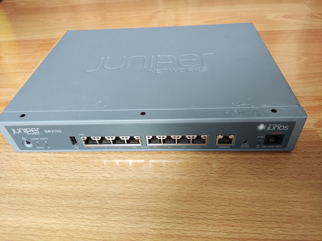 Juniper SRX110 firewall, 電腦＆科技, 商務用科技產品 - Carousell