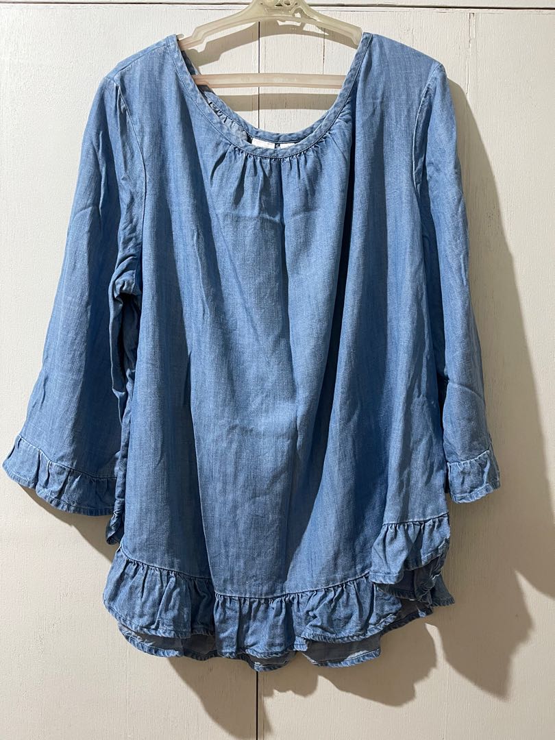 Maong Top, Women's Fashion, Tops, Blouses on Carousell