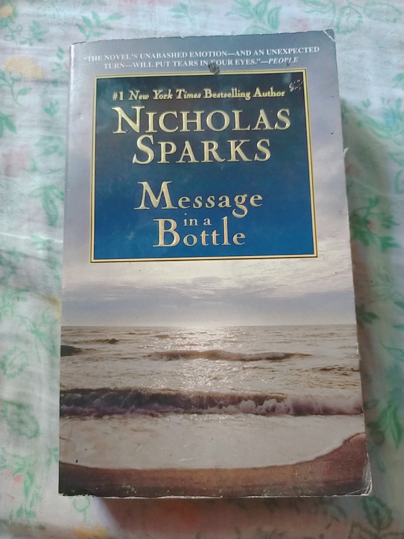 Nicholas Sparks Message in a bottle, Hobbies & Toys, Books & Magazines ...