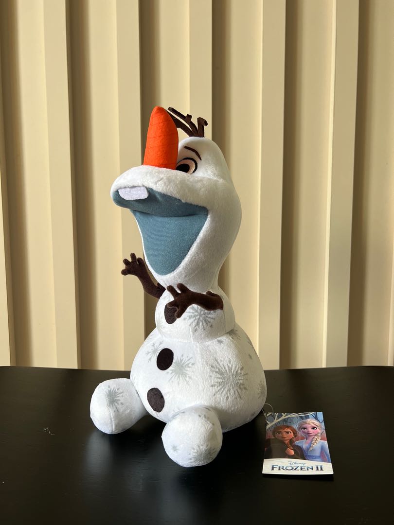 Olaf soft toy, Hobbies & Toys, Toys & Games on Carousell