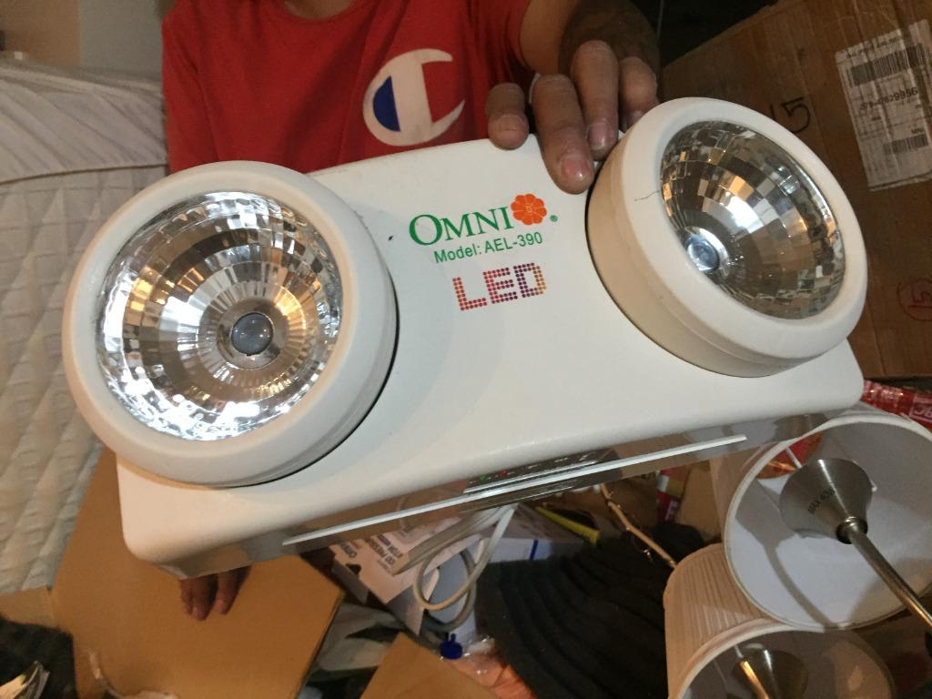 Omni Automatic Emergency Light Swivel Head LED AEL-390, Furniture ...