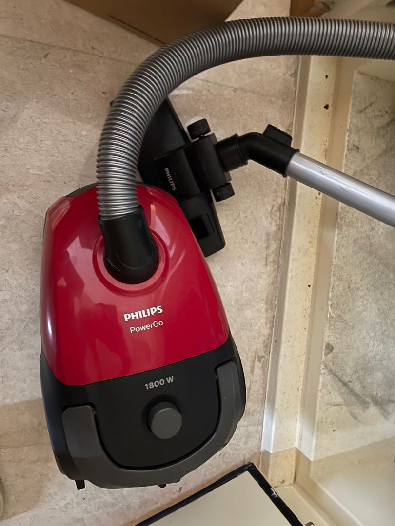Phillips fc8293 vacuum cleaner with bags, TV & Home Appliances, Vacuum ...