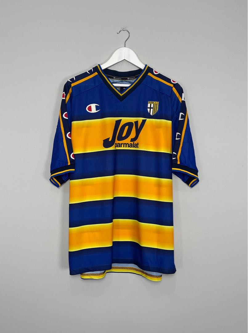 Retro 2001/02 Parma Home Jersey, Men's Fashion, Tops & Sets, Tshirts ...