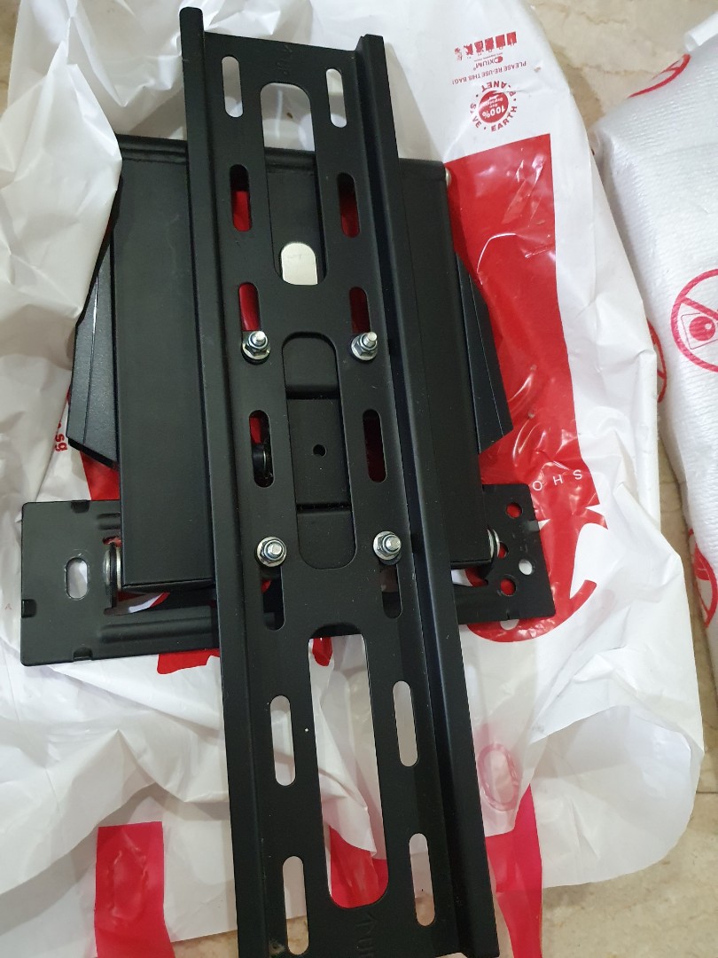 SAMSUNG TV WALL MOUNT BRACKET, TV & Home Appliances, TV & Entertainment ...