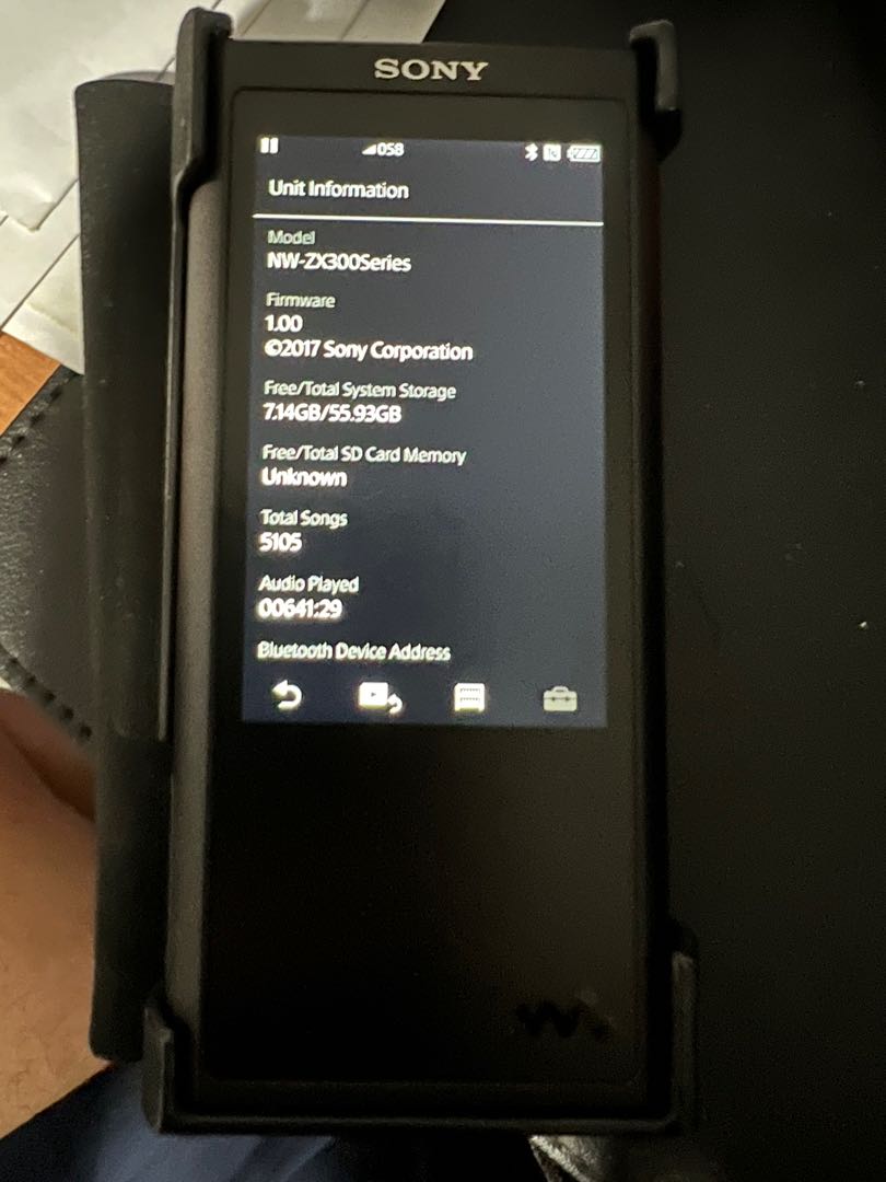 Sony XZ300, Audio, Portable Music Players on Carousell