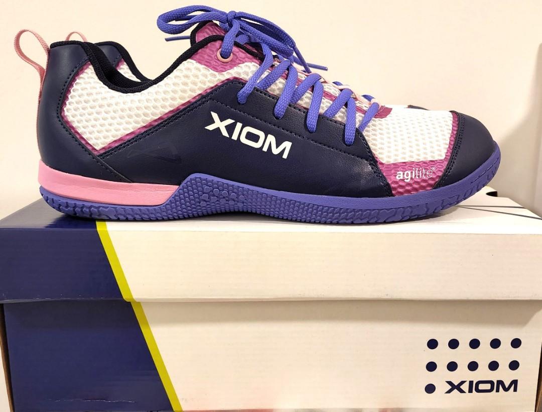 Xiom Table Tennis Shoe FootWork 4 [White/Navy], Sports Equipment, Sports & Games, Racket & Ball ...