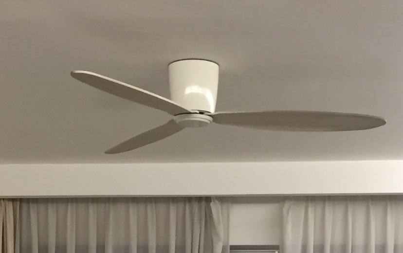 Amasco Dc ceiling fan for free, Furniture & Home Living, Lighting ...