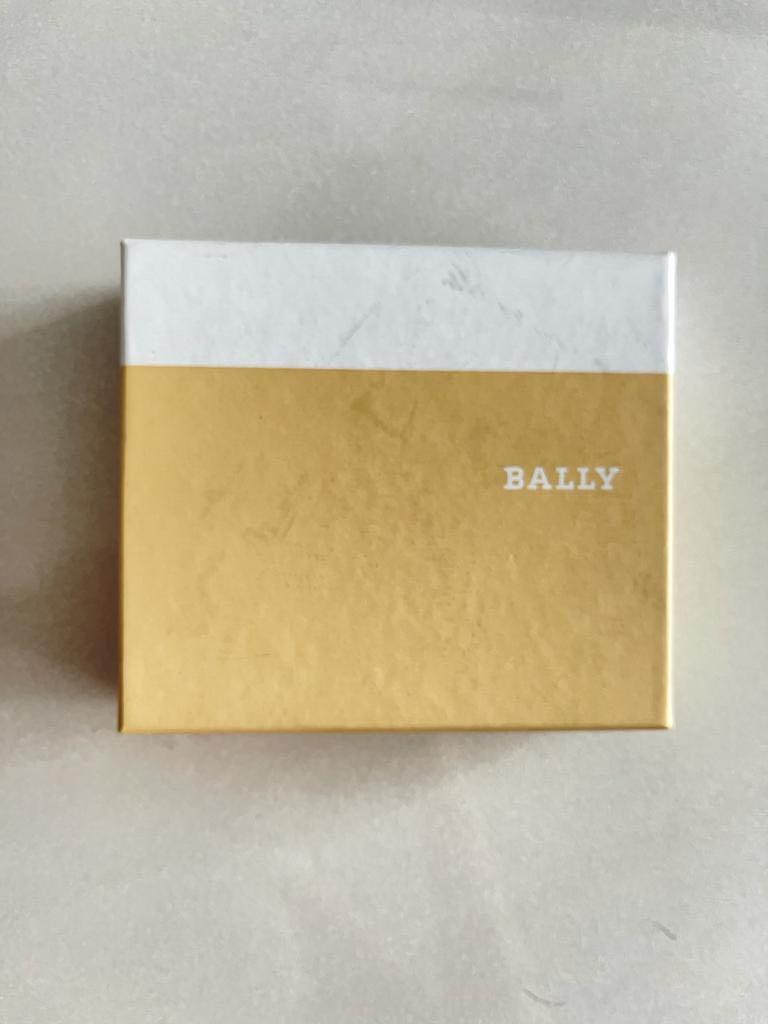 Bally card holder Authentic, Men's Fashion, Watches & Accessories ...