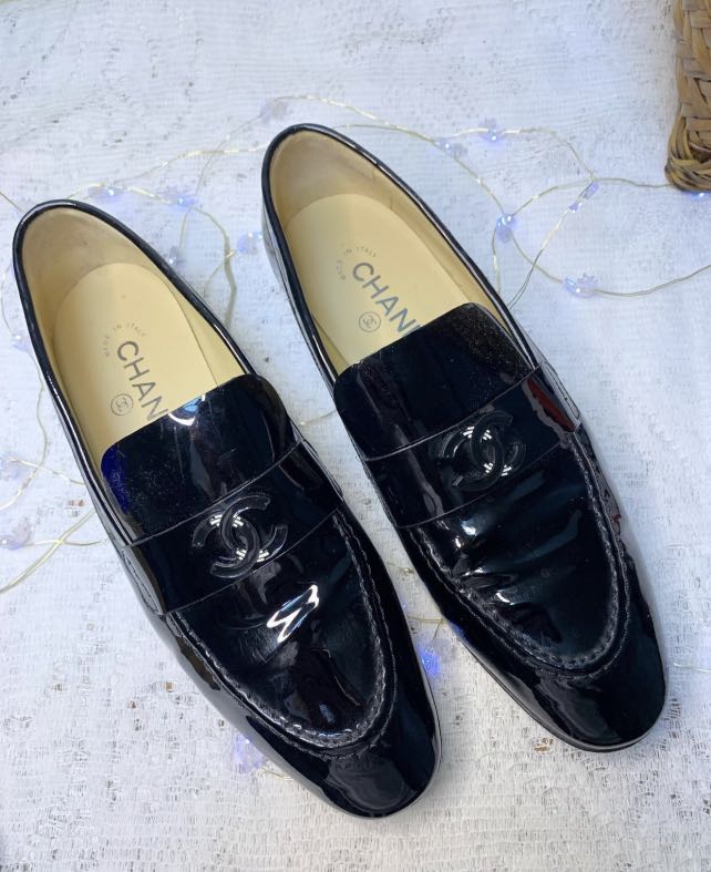 Chanel Loafers, Women's Fashion, Footwear, Loafers on Carousell