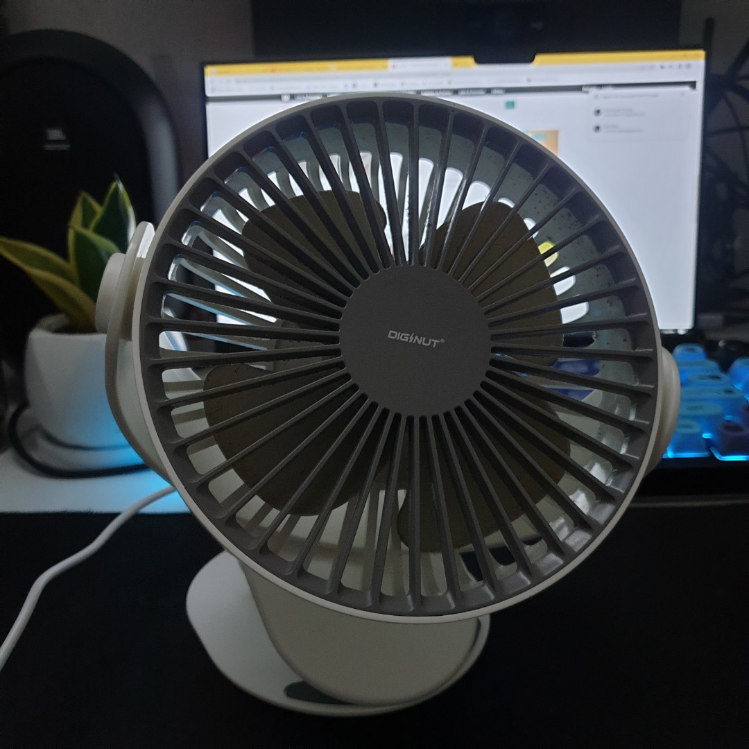 DigiNut Table Clip Fan Rechargable, Furniture & Home Living, Lighting ...