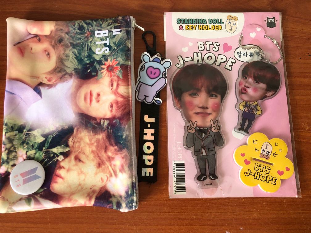 FREE/CLEARANCE BTS ITEMS, Hobbies & Toys, Memorabilia & Collectibles, K ...