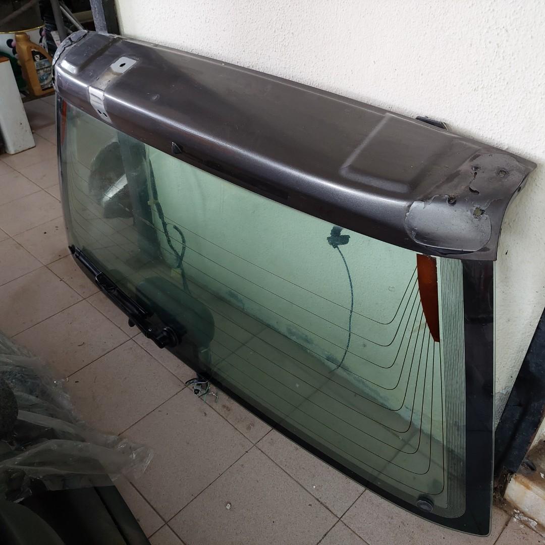 Honda CRV RD1 rear glass, Auto Accessories on Carousell