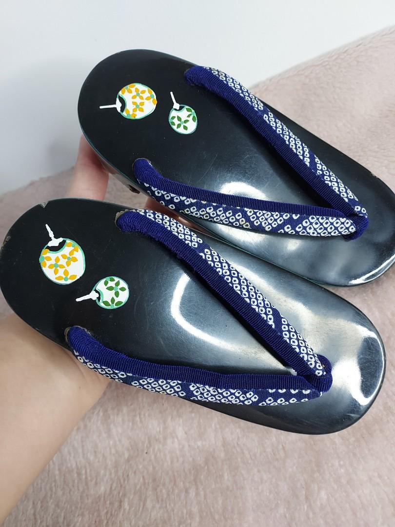 JAPANESE slippers - Bakya style, Women's Fashion, Footwear, Slippers ...