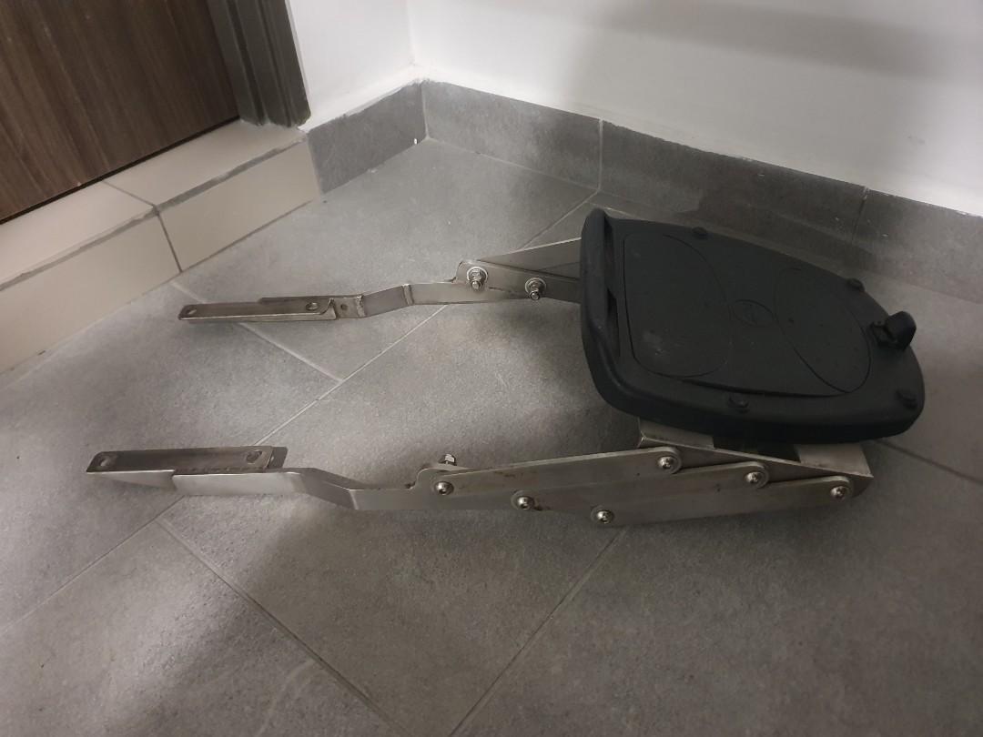 mt09 top box rack, Motorbikes on Carousell