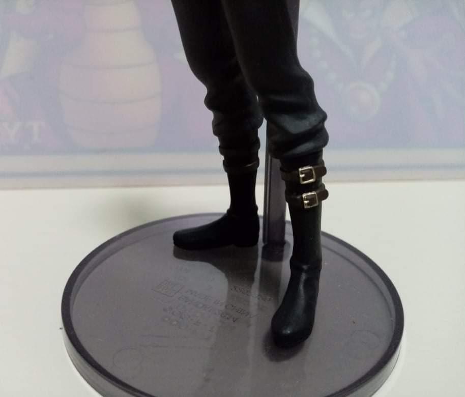 Onepiece figure - Mihawk Styling, Hobbies & Toys, Toys & Games on Carousell