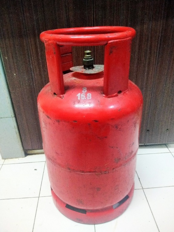 Petron Gasul 16.8 Cooking gas cylinder, Auto Accessories on Carousell