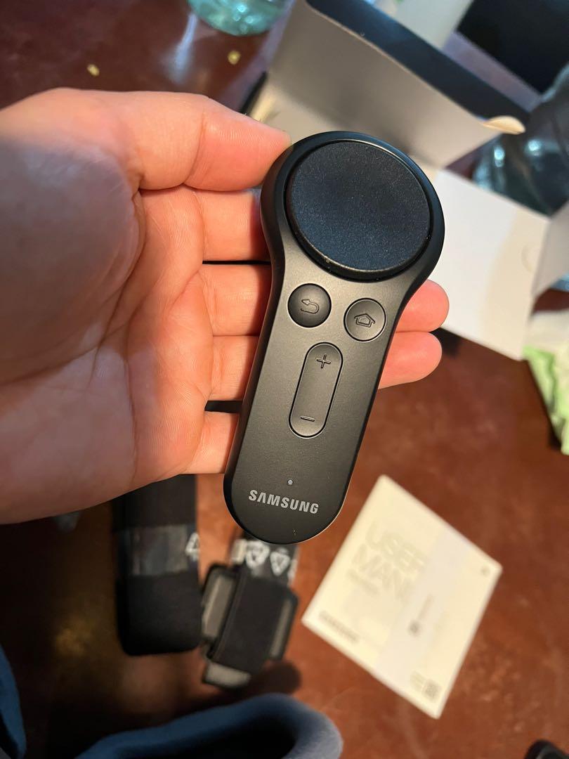 Samsung Gear VR w/ controller SM-R325, Video Gaming, Gaming Accessories ...