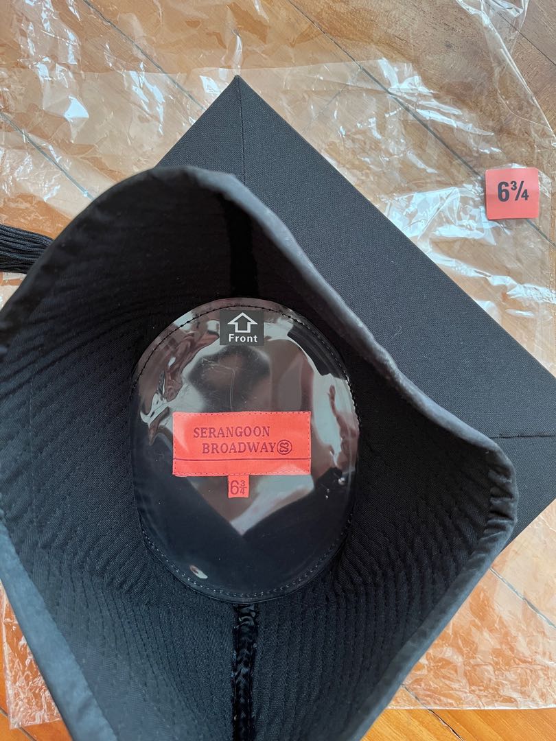 Serangoon Broadway NTU graduation cap / hat., Hobbies & Toys ...