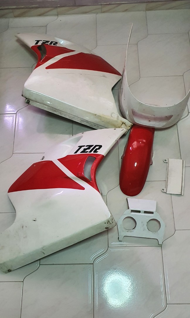 Yamaha TZR 250 3MA Fairing, Motorcycles, Motorcycle Accessories on Carousell
