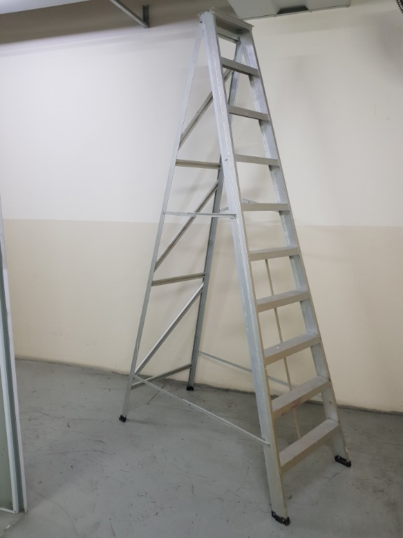 10 Steps Ladder- (Last set - "Super K" Heavy Duty Grade Rating 150Kg ...