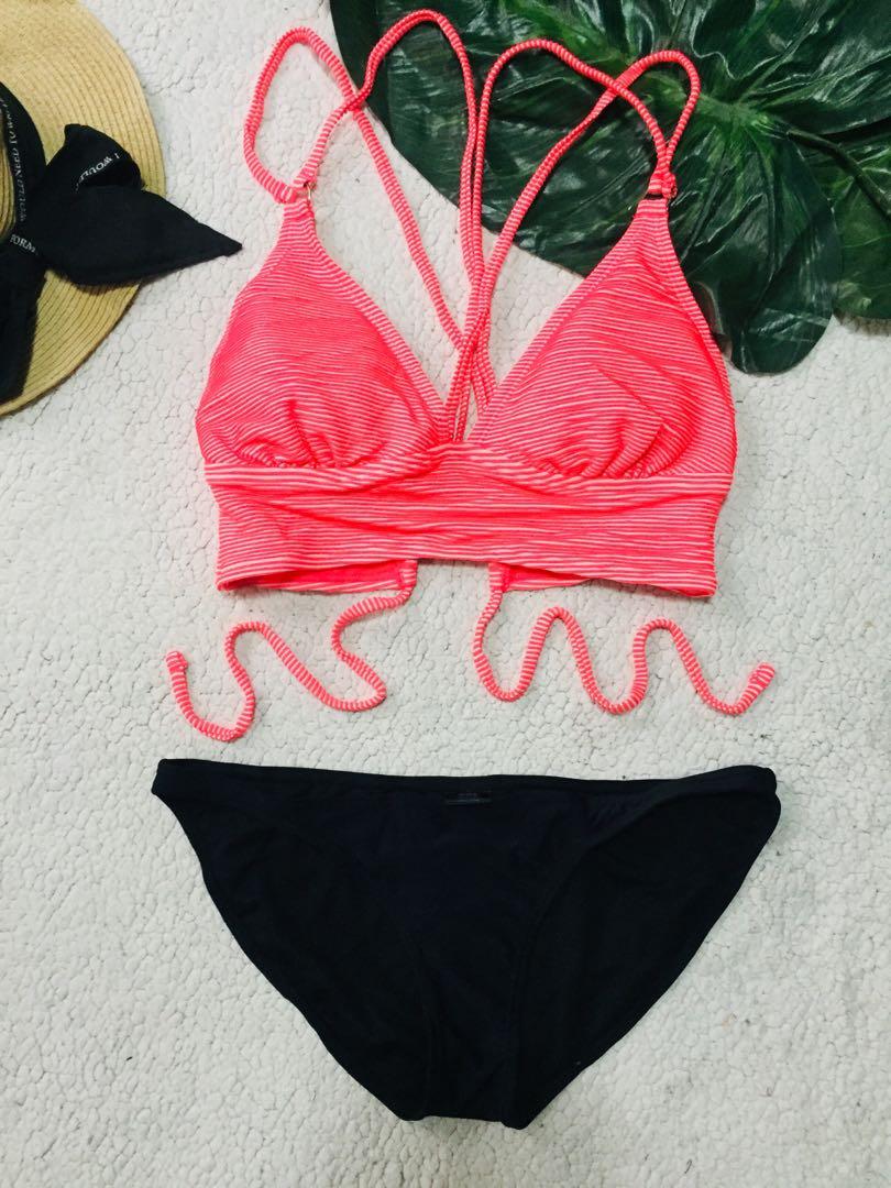 2pc Swimsuit, Women's Fashion, Swimwear, Bikinis & Swimsuits on Carousell