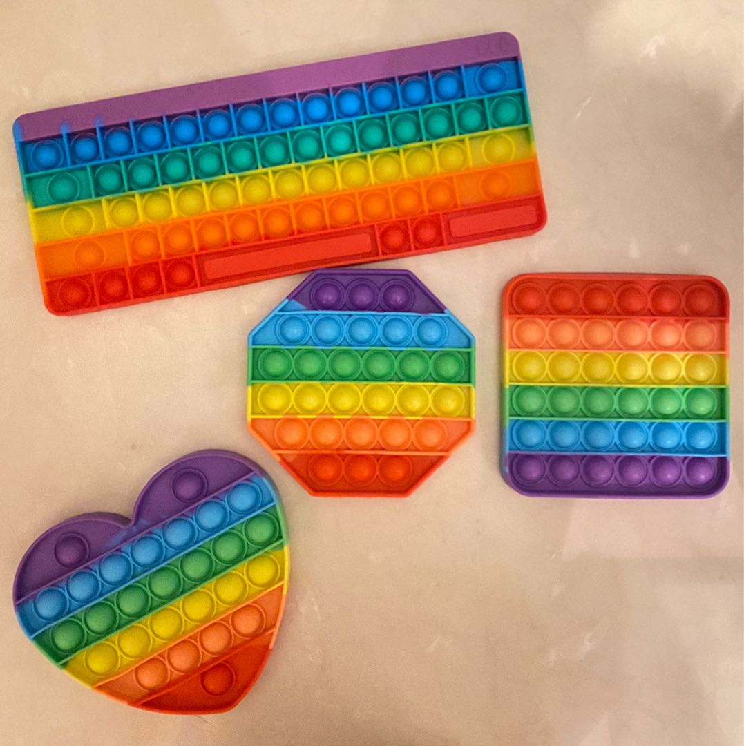 Big and medium Pop its, Hobbies & Toys, Toys & Games on Carousell