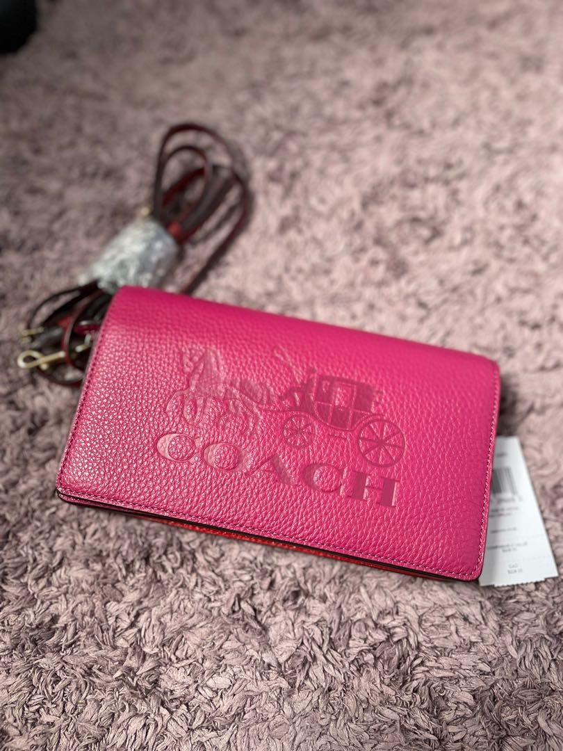 Coach sling wallet, Women's Fashion, Bags & Wallets, Wallets & Card ...