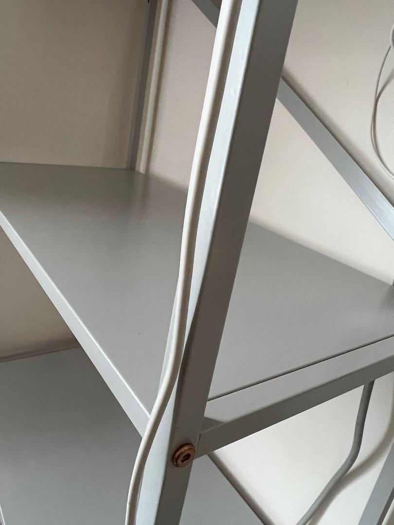 Ikea metal shelf DRAGET light grey鐵層架, 傢俬＆家居, 傢俬, 書櫃、櫃子及架 - Carousell