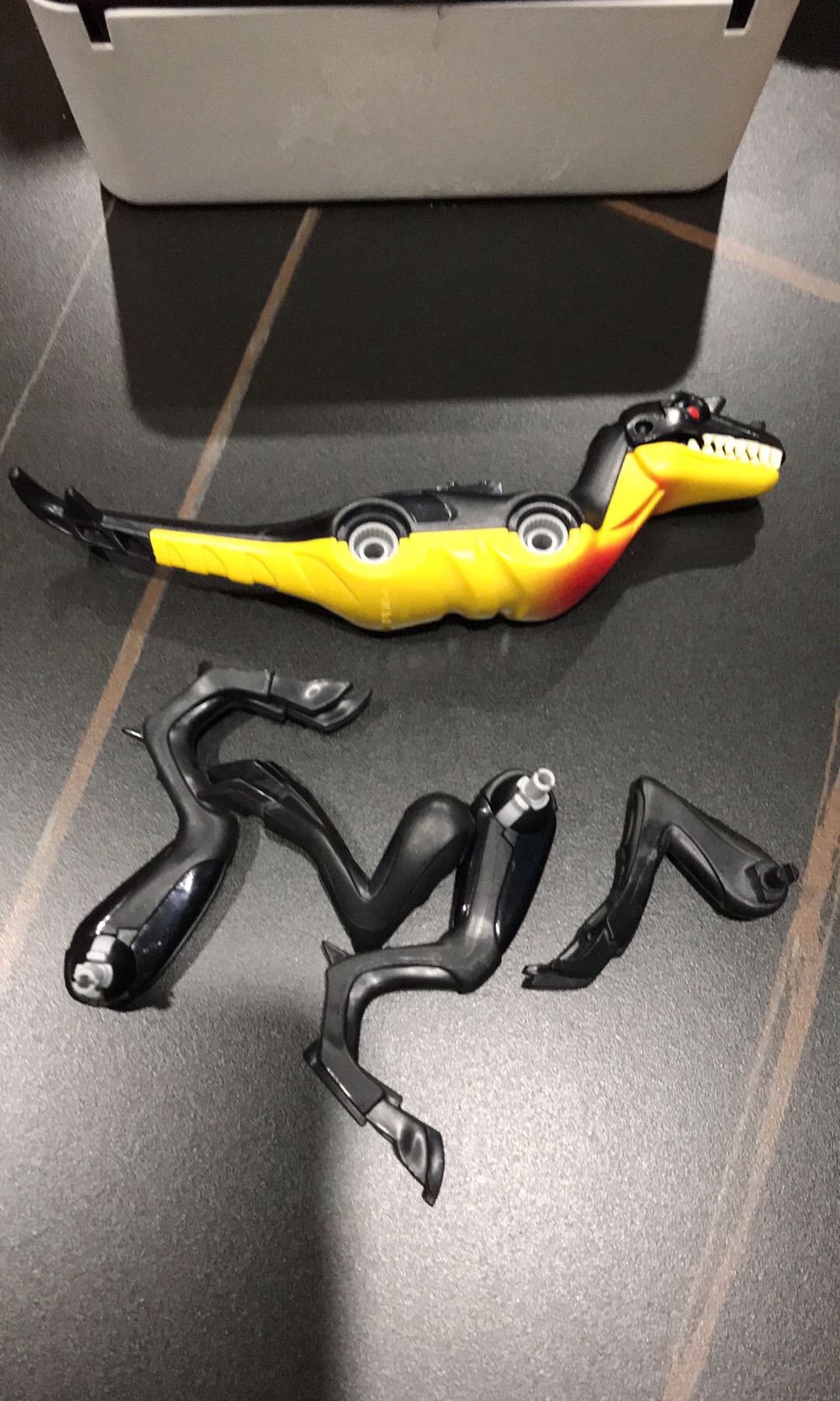 Lego 7474 Raptor, Hobbies & Toys, Toys & Games on Carousell