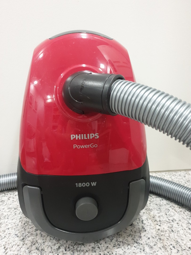 Philips PowerGo 1800W Vacuum Cleaner with Bag, TV & Home Appliances ...