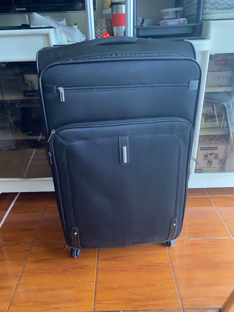 Samsonite XL Luggage, Hobbies & Toys, Travel, Luggage on Carousell