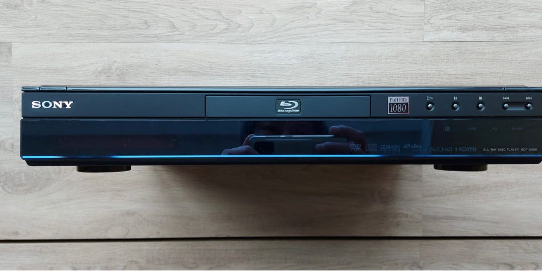 SONY BDP-S300 1080p Blu-ray Disc Player, 家庭電器, 電視 & 其他娛樂, 藍光及播放器 ...