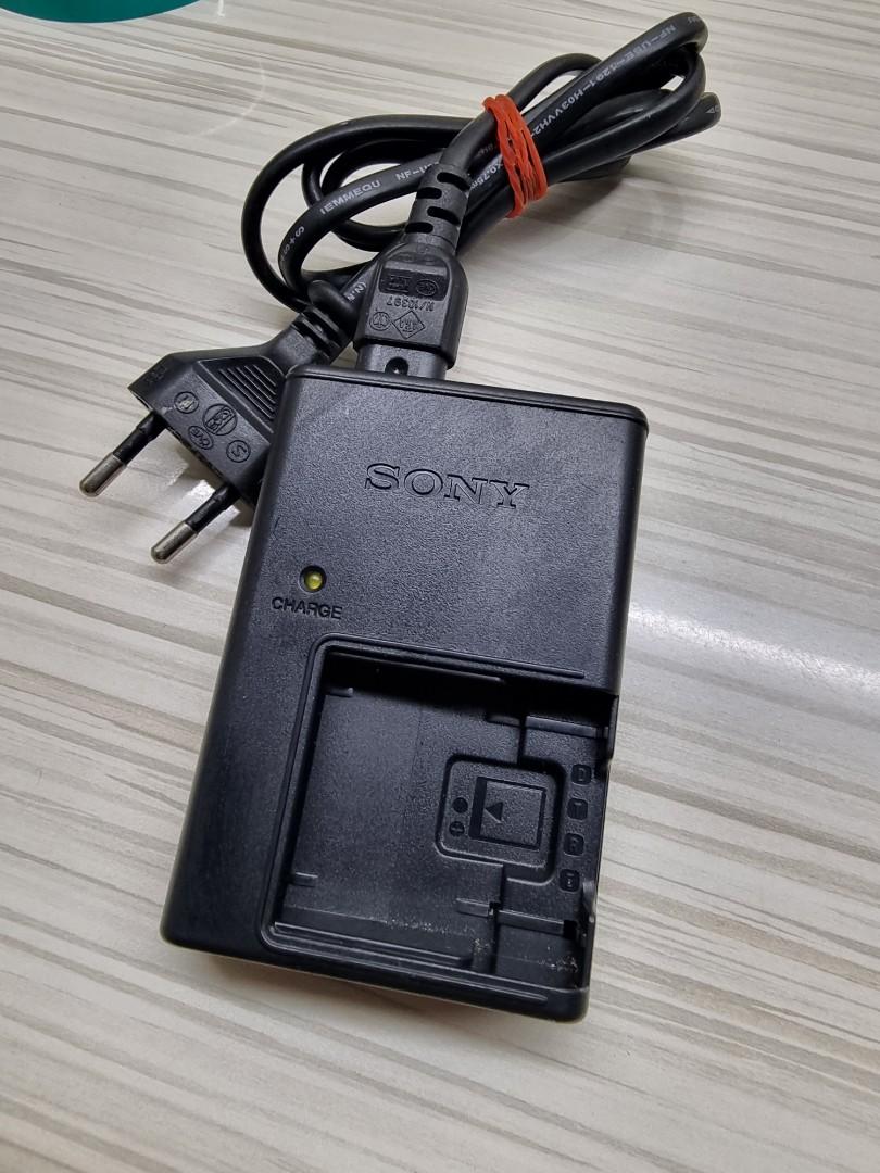Sony camera battery charger BC-CSD, Photography, Photography ...