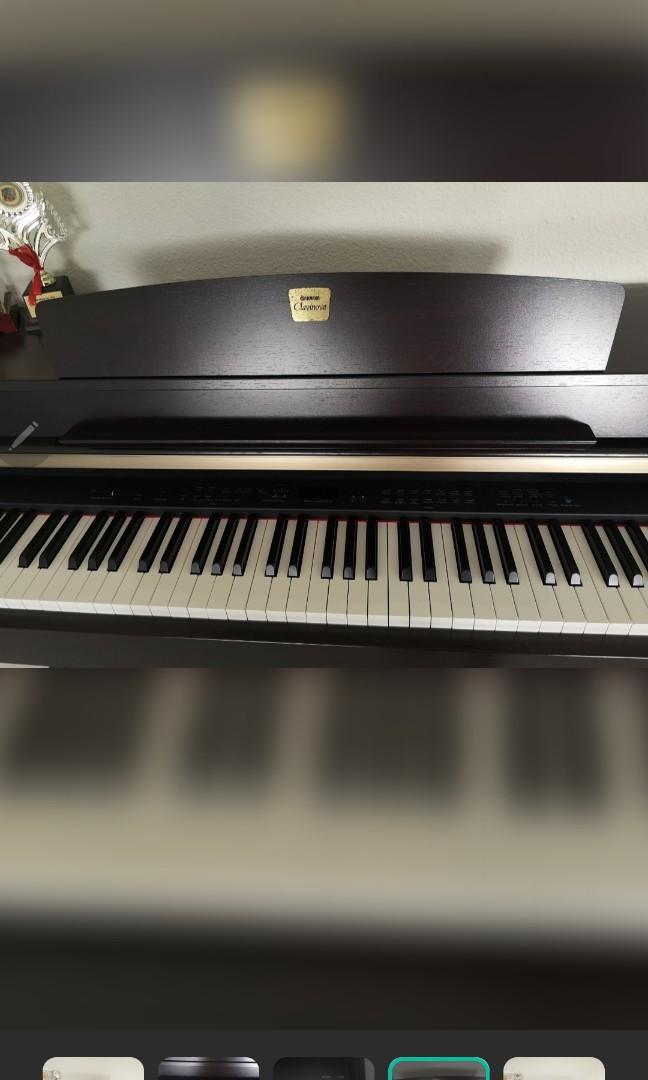 Yamaha Clavinova Piano CLP-330, Hobbies & Toys, Music & Media, Musical Instruments on Carousell