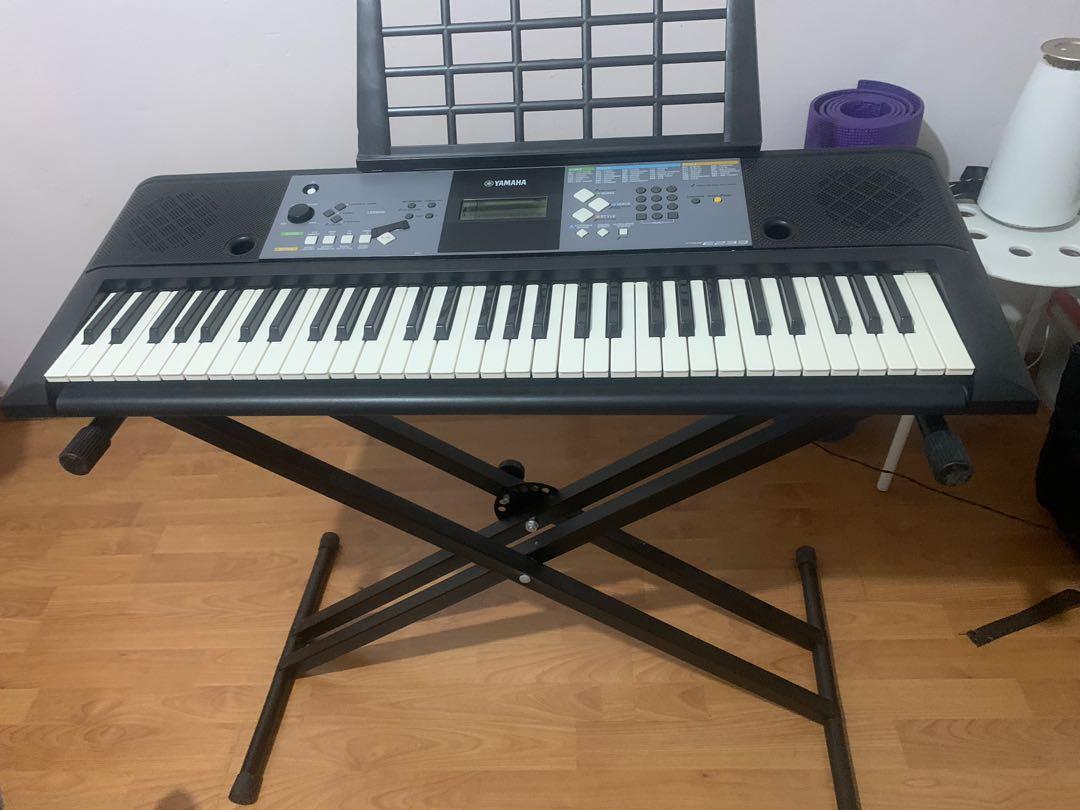 Yamaha Keyboard ( Stand included ), Hobbies & Toys, Music & Media ...