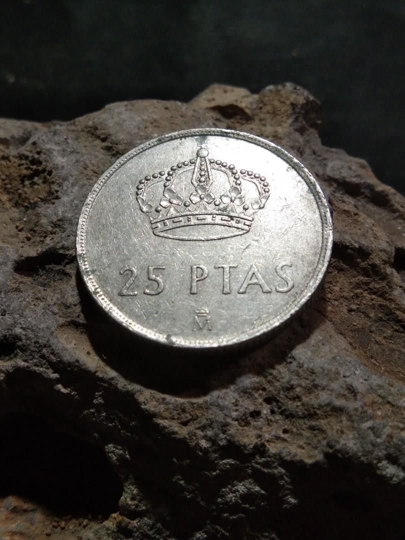 25 ptas 1983, Hobbies & Toys, Memorabilia & Collectibles, Currency on ...
