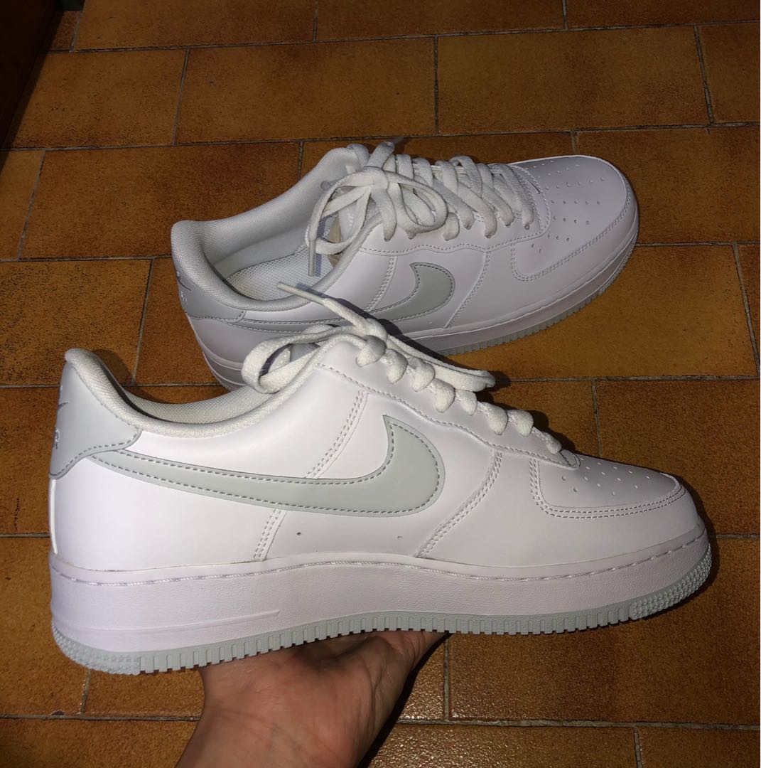Air Force 1 pure platinum white(dunk low Aj1), 男裝, 鞋, 波鞋 - Carousell