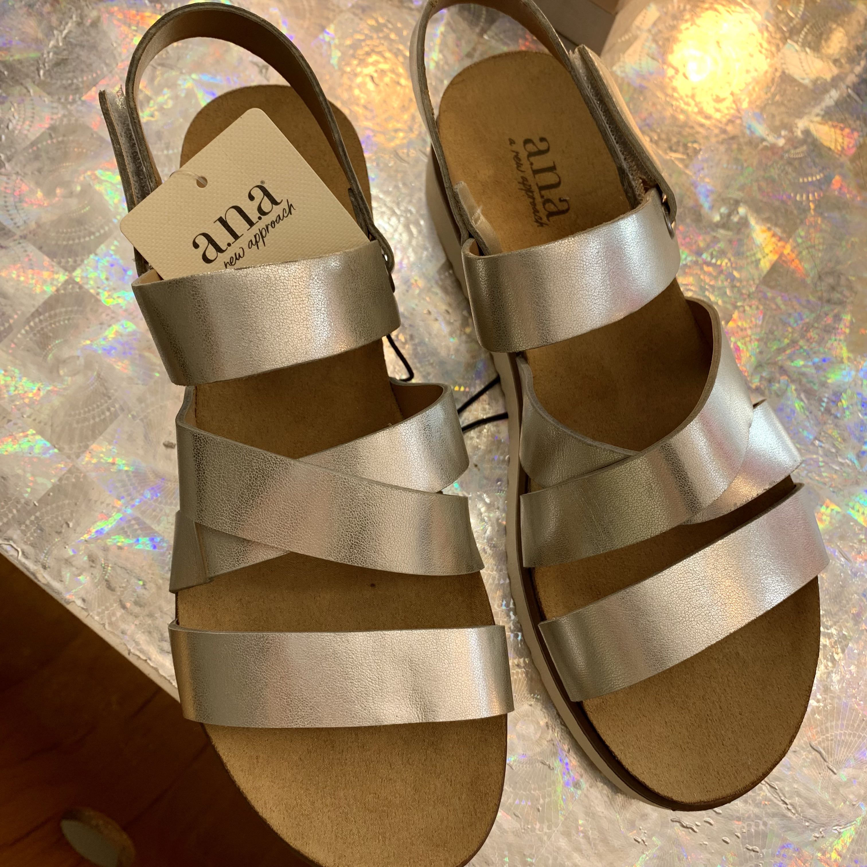 ANA Brand New Sandals, Women's Fashion, Footwear, Flats & Sandals on ...