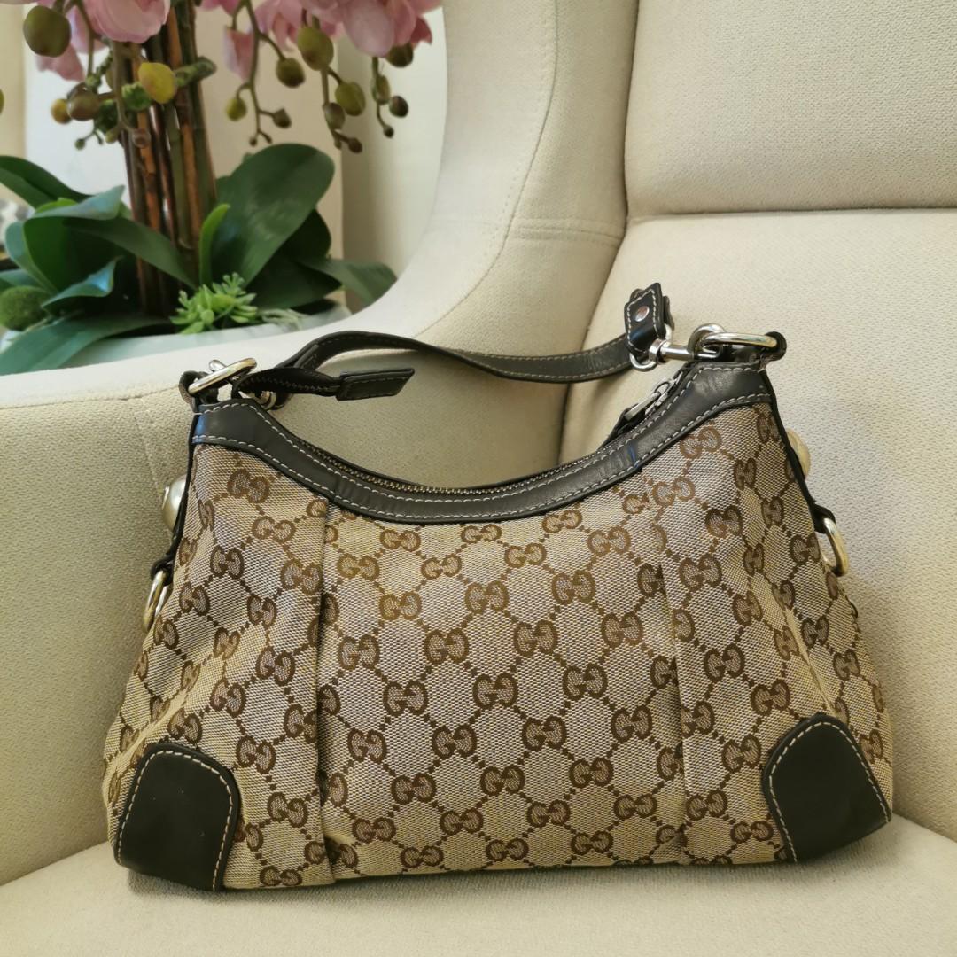 Beg tangan Gucci, Luxury, Bags & Wallets on Carousell