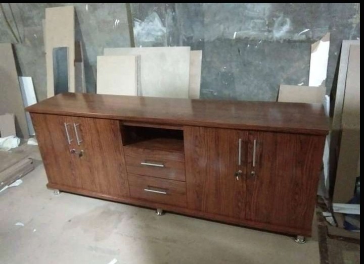 Buffet tv minimalis modern, Perabotan Rumah di Carousell
