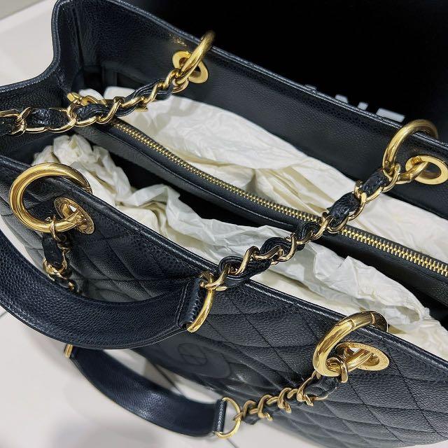 Chanel GST Like New !!, Women's Fashion, Bags & Wallets, Shoulder Bags ...