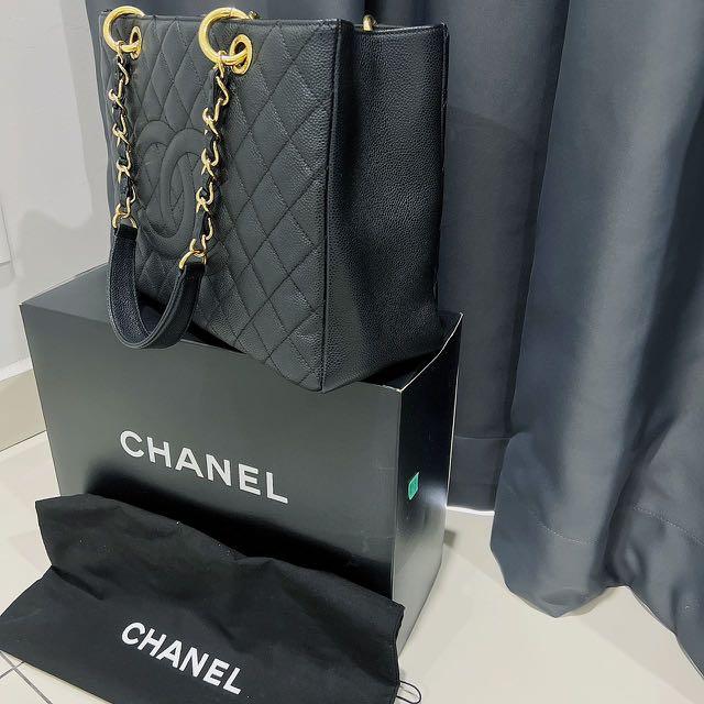 Chanel GST Like New !!, Women's Fashion, Bags & Wallets, Shoulder Bags ...