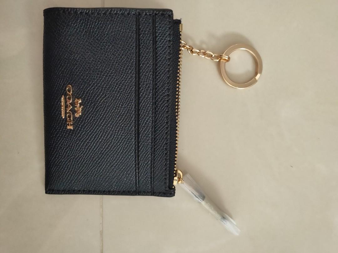 Coach Leather ID Case, Luxury, Bags & Wallets on Carousell