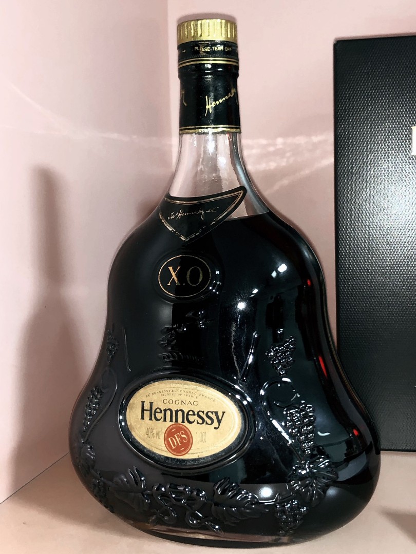 Hennessy XO 1L (since 1988), Food & Drinks, Alcoholic Beverages on Carousell