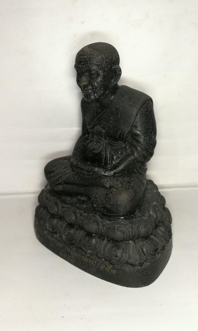 LP Thuad Statue, Hobbies & Toys, Memorabilia & Collectibles, Religious ...