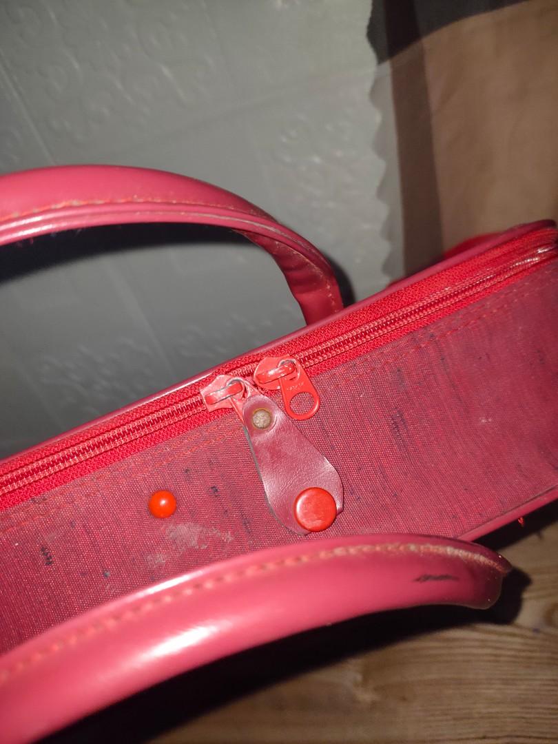 Luggage without wheels/Travelling bag, Women's Fashion, Bags & Wallets ...