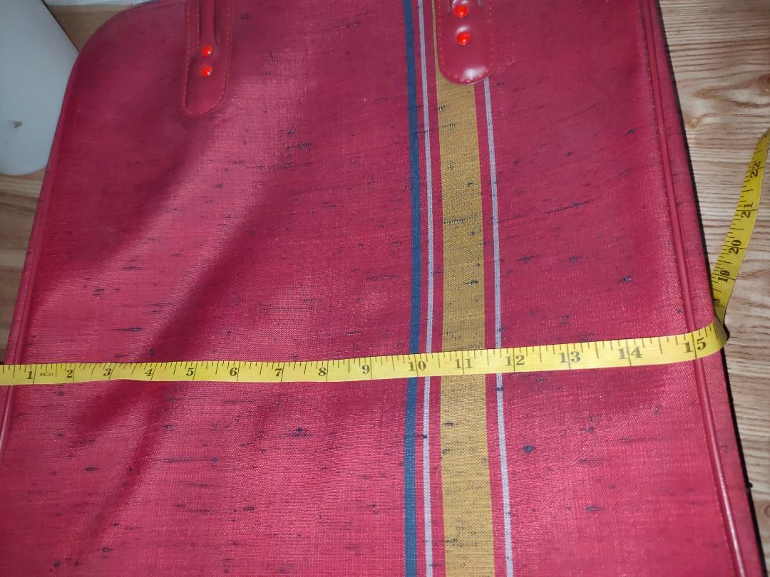 Luggage without wheels/Travelling bag, Women's Fashion, Bags & Wallets ...