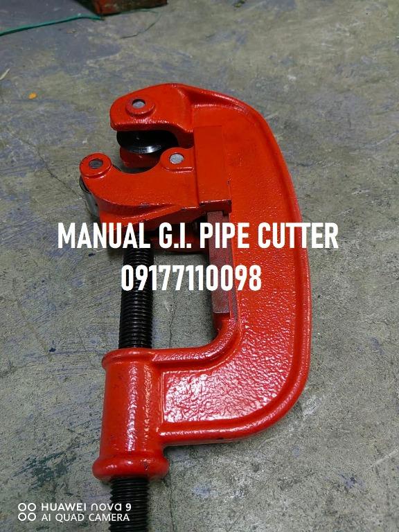 Manual G.I. Pipe Cutter, Commercial & Industrial, Construction Tools ...